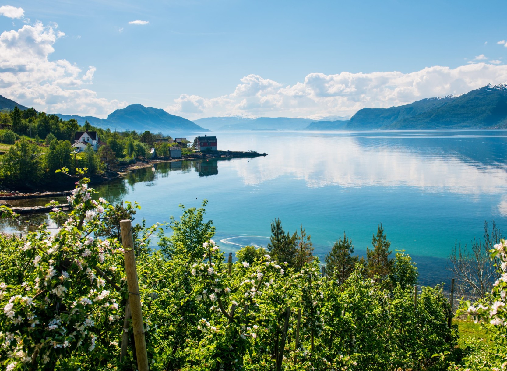 Authentic Scandinavia - Specialist in tours to Scandinavia