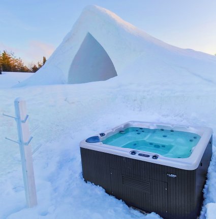 Arctic Sauna Package at Arctic SnowHotel / Authentic Scandinavia