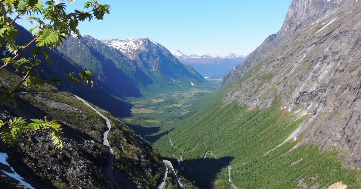 2B: Geiranger with Trollstigen Pass / Authentic Scandinavia