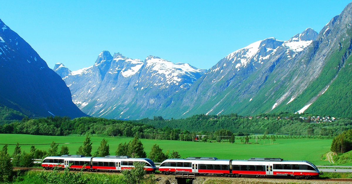 Train Bergen-Oslo, Vy Plus / Authentic Scandinavia