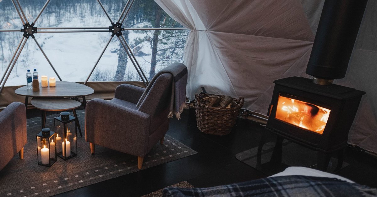 Camp Tamok - overnight in an Arctic Glamping Dome / Authentic Scandinavia