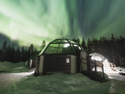Igloos Northern Lights Iceland | Shelly Lighting