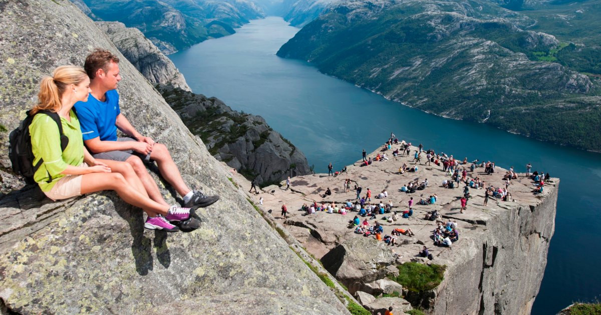 Fjords & Pulpit Rock Adventure / Authentic Scandinavia