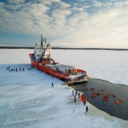 Icebreaker cruise, lunch and shuttle from Rovaniemi / Authentic Scandinavia
