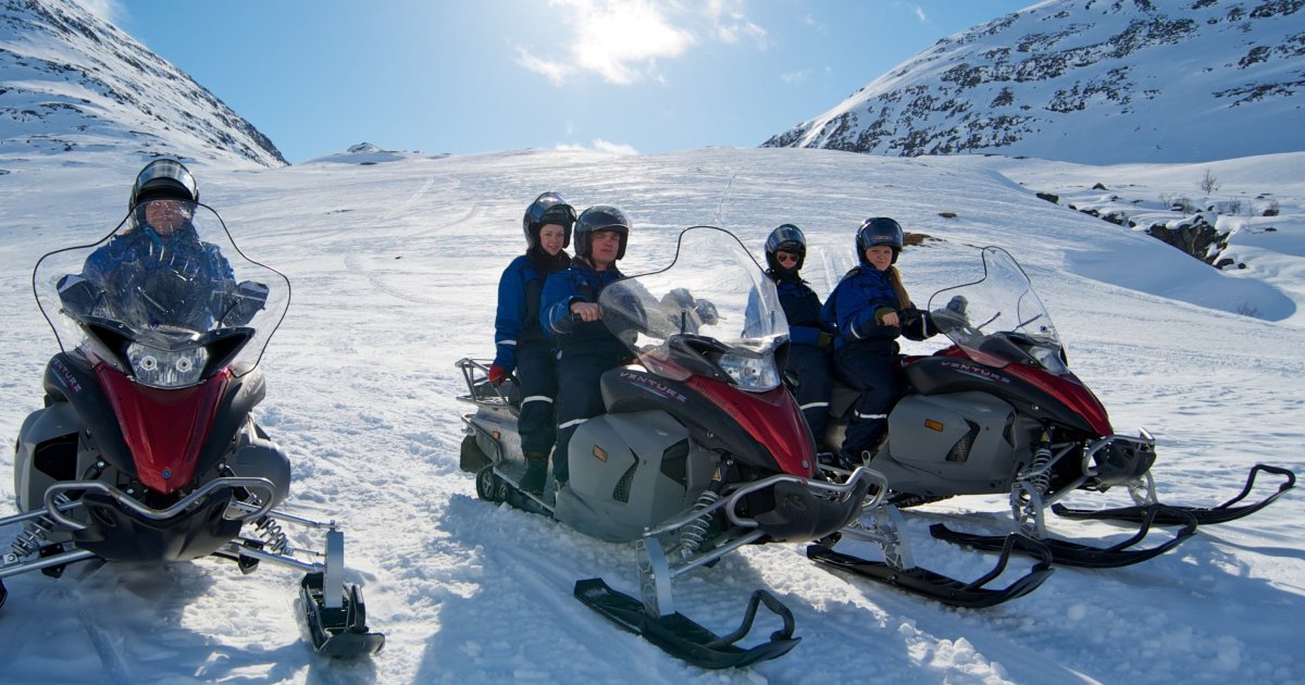 Tromsø Northern Lights Adventure / Authentic Scandinavia