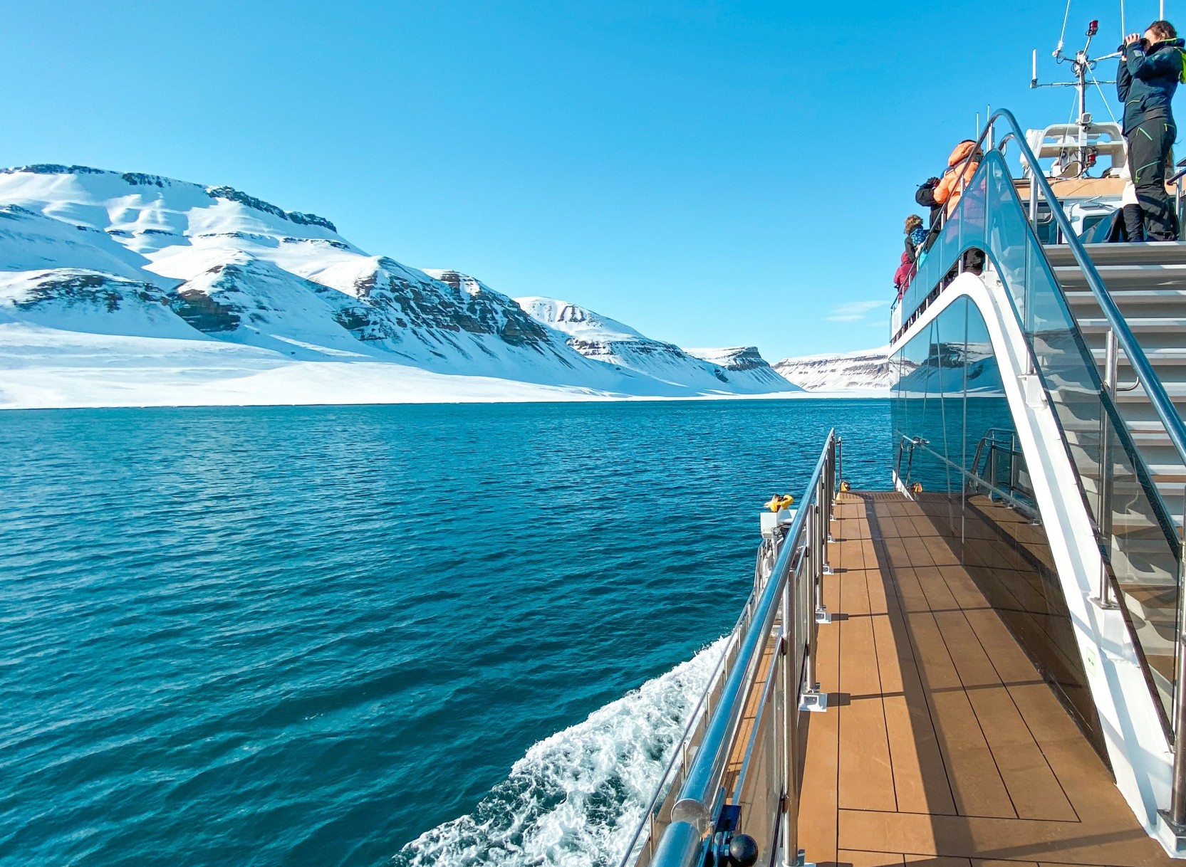 An Arctic Cruise around Svalbard: Set Your Inner Explorer Free ...